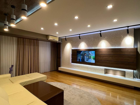 Прадаётся Квартира/ Ц6 ор-р gentlemens pub/ 2 комн 65м2