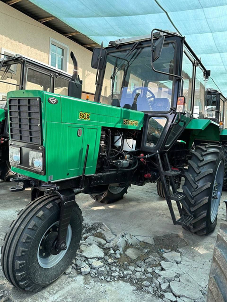 Traktor MTZ Belorus 80Х