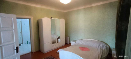 Продается в Сергели, ул.Чоштепа, дом 6 сот. 5 ком.