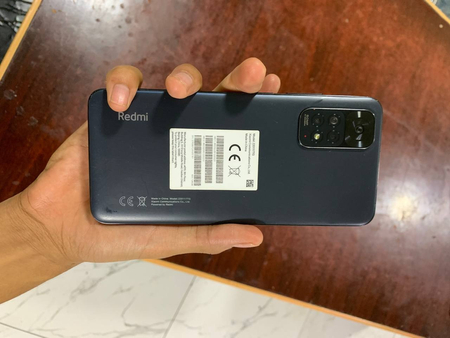 REDMI NOT 11 8\\\\128 HOLATI ZOʻR gjgiigyu