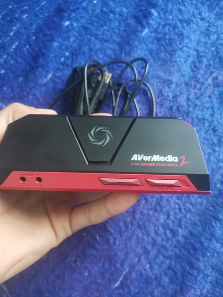 Avermedia 4k strimerla uchun va boshqa ishla uchunam