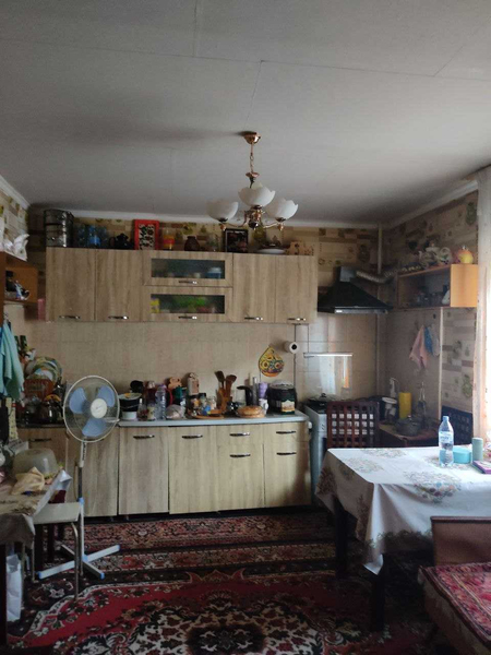 Продаю 1/1/4 кирпич, Мирзо-Улугекский р-он (Геофизика)  100м от дороги