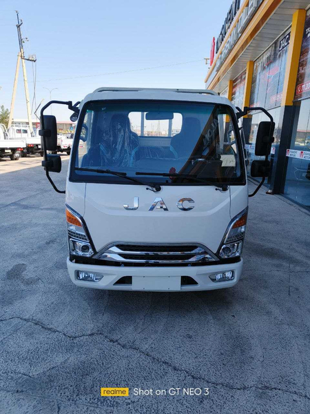 gruzavoy jac j3 5tonna