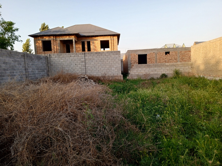 Fargona  shahar  SovurBuloqda joylashkan 4 sotix quruq yer sotiladi