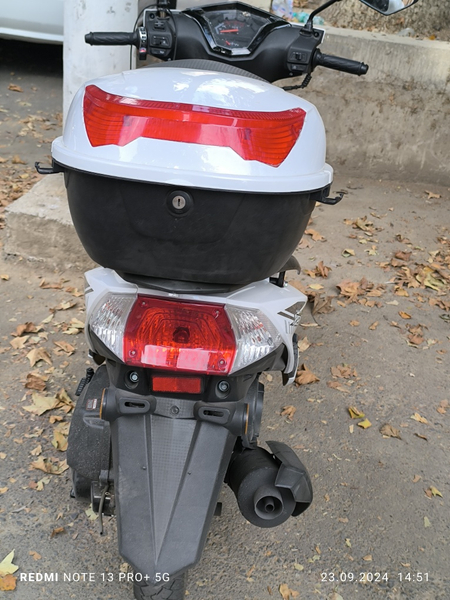 Skuter. 125.kublik