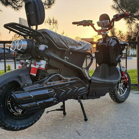 Retro skuter Motosikl