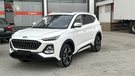 JAC JS8 Crossover Captivani O'rniga