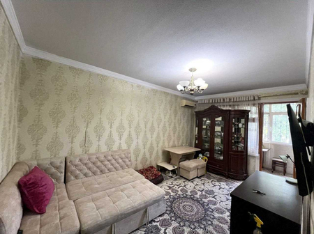 чилонзор 14 кв 2 хона 50 квадрат срочно