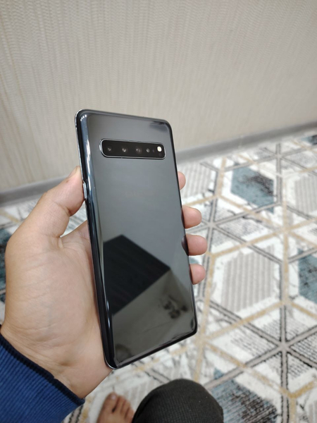 Samsung S10 5j kafolati bilan