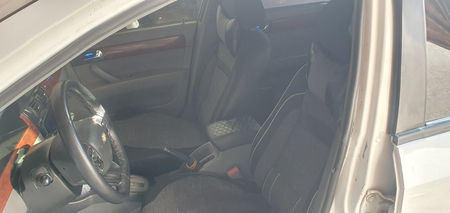 Ласети  1.6 автомат