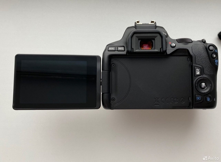 Canon 250D 18 55 stm Yangi