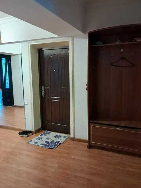 Аренда, Космонавты, 4 комнатная, 4/2/7, спецплан, 135м2, ор-р Корзинка
