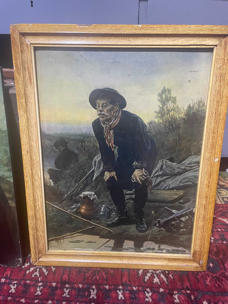 продам картины , вазы и кувшины (советские).
