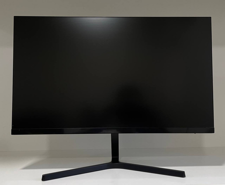 Redmi G24 VA 165Hz idealni sastyanada 3ta bor