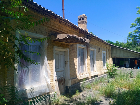 Тошкент вилояти, Чирчиқ шаҳри, Маданият кучада жойлашган нотурар бино