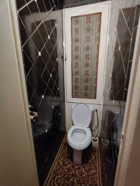 Продам 4х комнатную кирпич Чиланзар 26 , Школа 107