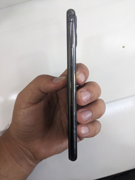 iPhone 11 pro ()