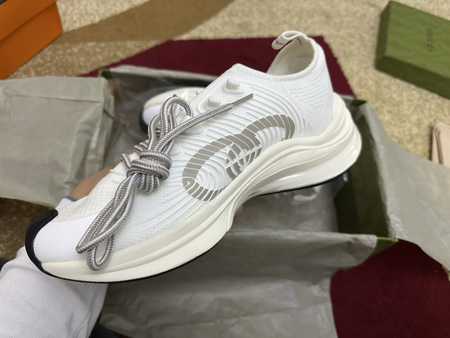 Gucci RUN кроссовка