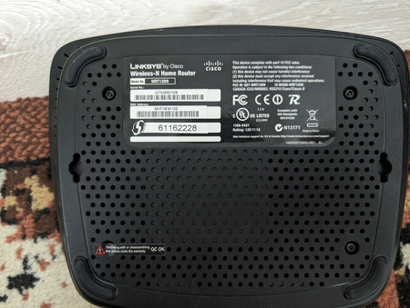 Роутер Cisco wrt120n
