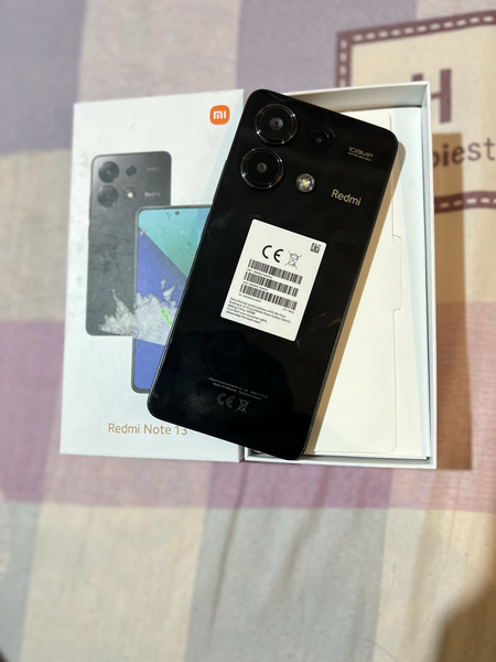 Redmi note 13 8/128 idial