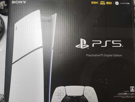 Sony PlayStation 5 Digital Slim, 1000ГБ  +2 original jostik
