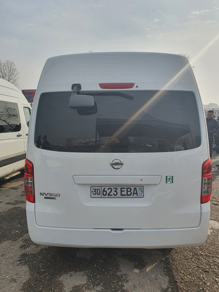 Nissan Urvan 2019