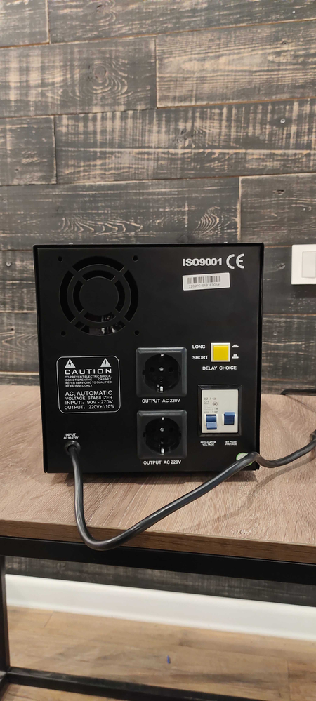 Стабилизатор релейный / Stablizator / Welkin 3 000 VA (2,4 кВт) 220v