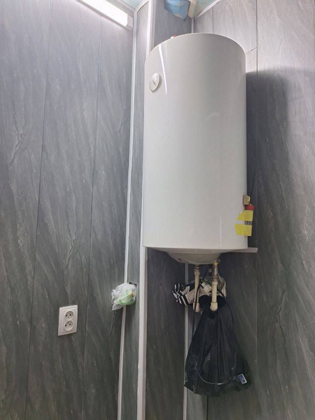 Продаётся 2 комнатная Горпарк