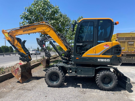 Hyundai hw60 2020yil 8550soat