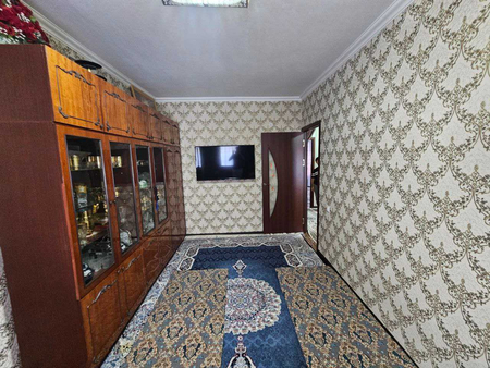 3 xonali 72m² 3-qavat uy sotiladi