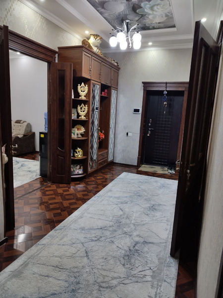 Продаётся 3х комнатная новостройка в цетре Самарканда