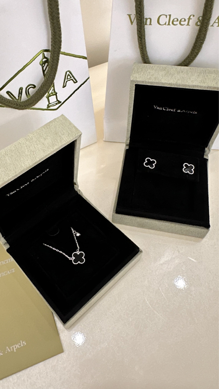 Комплект Van cleef серебро цепочка и серьги