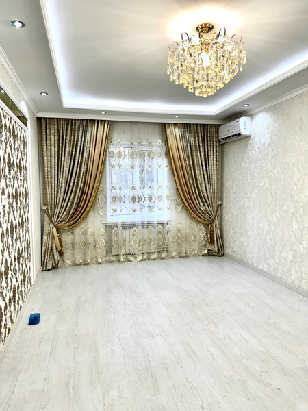 Продается 2/1/9 квартира.Ремонт.Спец.план72м.Каратош.ТЦСамарканДарвоза