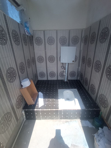 50 sotix hovli sotiladi