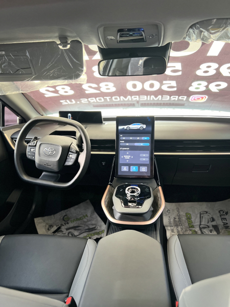 TOYOTA 2023 йил модел BZ3