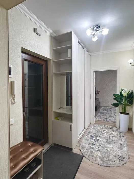 Паркентский, перектресток циалковский, 2-ком, 67м2 евро-люкс !!