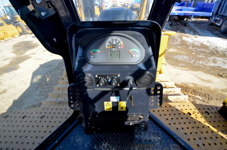 Бульдозер Caterpillar SEM 816D - 18 тонна