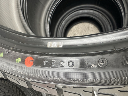 Yokohama IceGuard Studless GO75 | 275/35R23 315/30R23 на Mercedes GLS