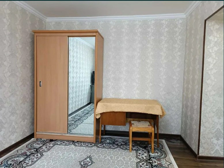 . Дом кирпичный. Чиланзар 2. 1 комнатная.