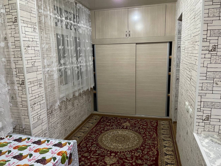 Uy arendaga beriladi metro hamzaga yaqin