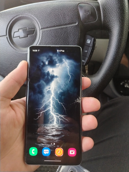 Samsung s10 5G sotiladi