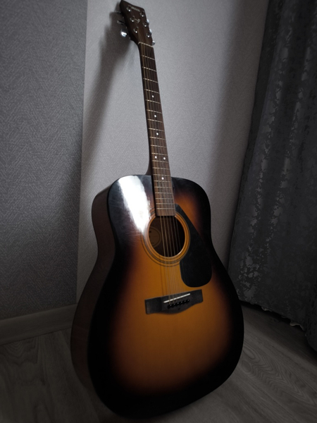 Гитара,Yamaha-F310