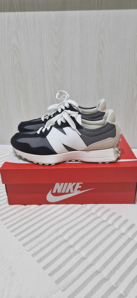 New Balance 327. Оригинал