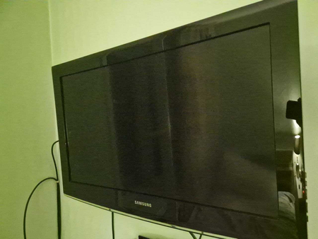 Samsung LCD TV LA32A450C1