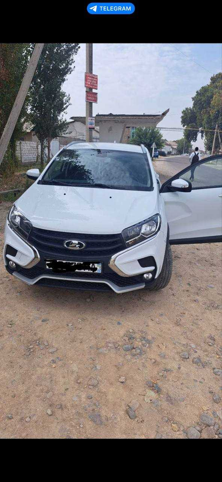 Сдаю в аренду с выкупом автомобиль Лада
