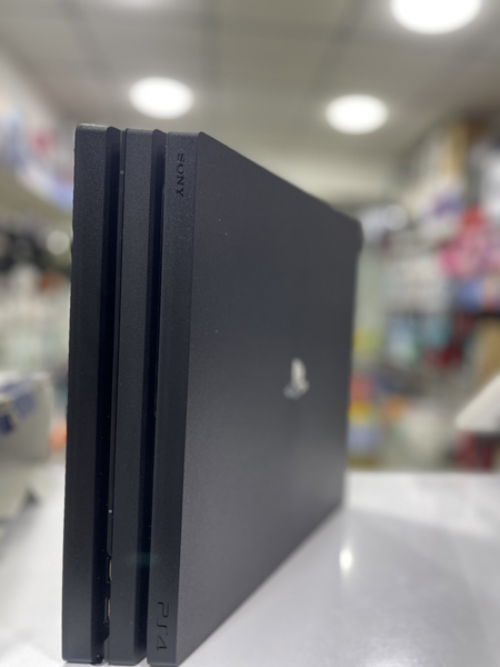 PlayStation 4 Pro 4K 1TB