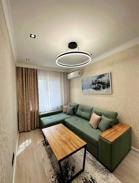 Продается 4/3/4 кирпич 77 серия 110 кв, Ц 6
