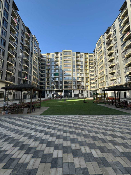 Продаётся 3х комнатная коробка в новостройке 89м2 Яккасарайский район