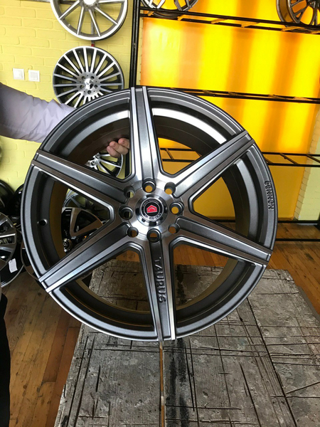 Diska vossen  R 15 yengica dizayn zor lari bor obmenam bor!