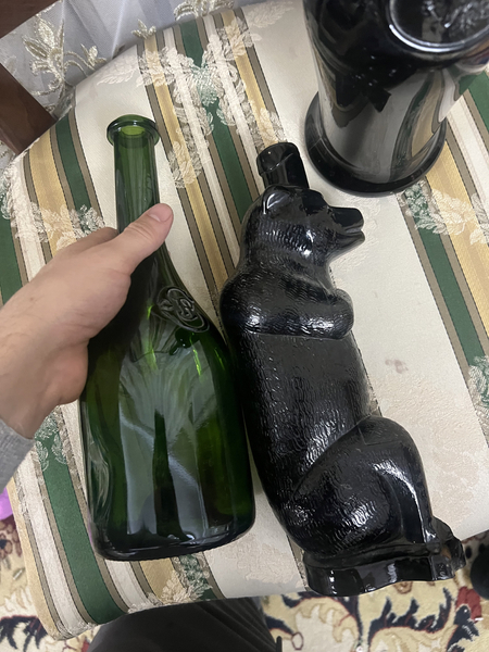 Бутылки . Стариные .
